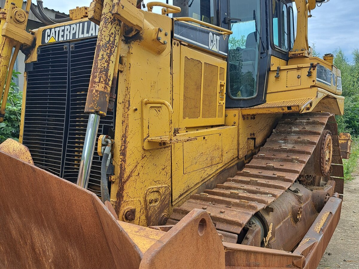 Купить б/у Caterpillar D7 в Самаре: гусеничный бульдозер 2003 года по ...