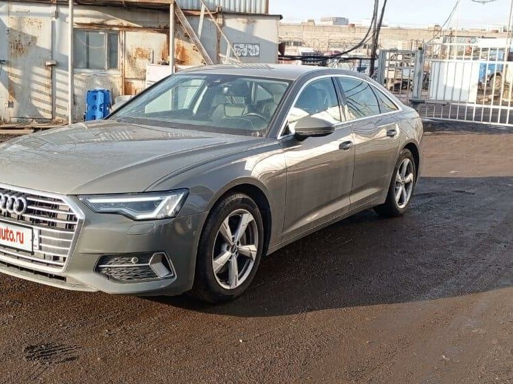 Купить б/у Audi A6 V (C8) Рестайлинг 45 TFSI 2.0 AMT (245 л.с.) 4WD бензин робот в Исакове ...