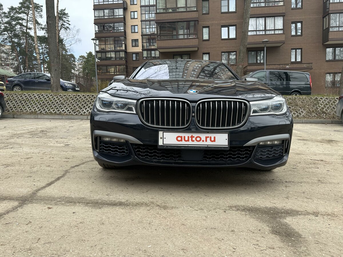 Купить б/у BMW 7 серии VI (G11/G12) 750Ld xDrive 3.0d AT (400 л.с.) 4WD ...