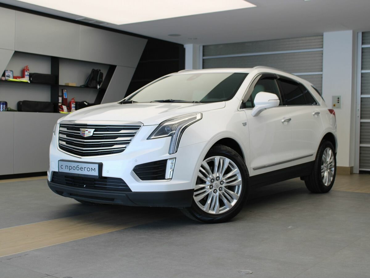 Купить б/у Cadillac XT5 I 3.7 AT (314 л.с.) 4WD бензин автомат в Санкт-Петербурге: белый ...