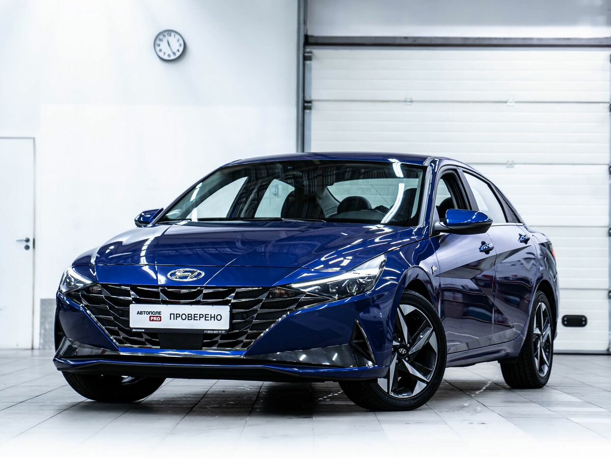 Купить б/у Hyundai Elantra VII (CN7) 2.0 AT (150 л.с.) бензин автомат в Санкт-Петербурге: синий ...