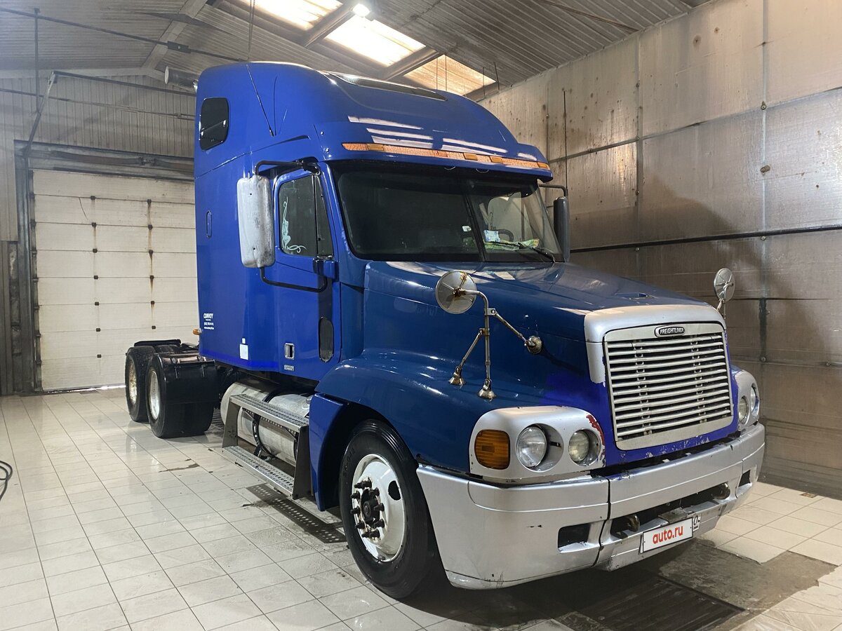 Купить б/у Freightliner Century Class дизель механика в Ворсине: синий ...