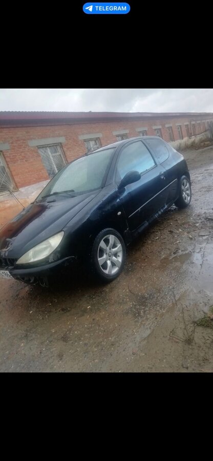 Купить б/у Peugeot 206 1998-2012 1.6 MT (88 л.с.) бензин механика в Стрежевом: чёрный Пежо 206 ...