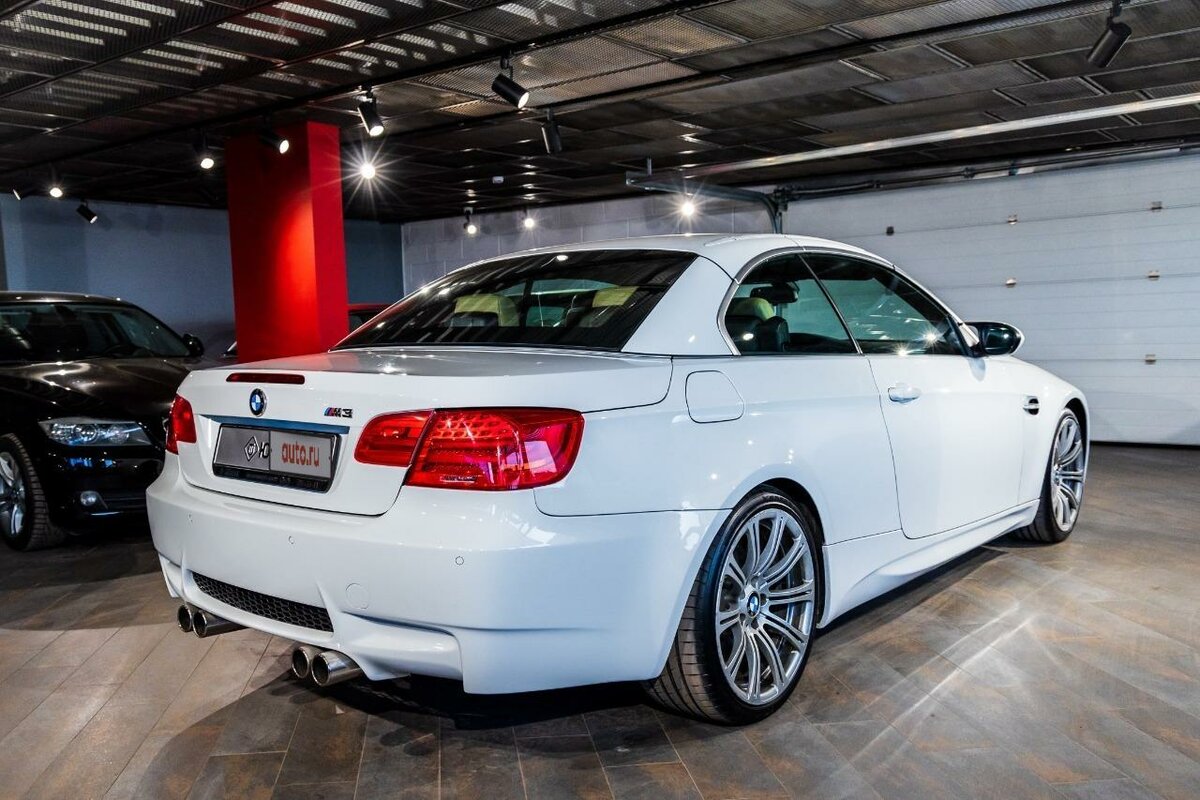 Купить б/у BMW M3 IV (E90) 4.0 AMT (420 л.с.) бензин робот в Московском ...