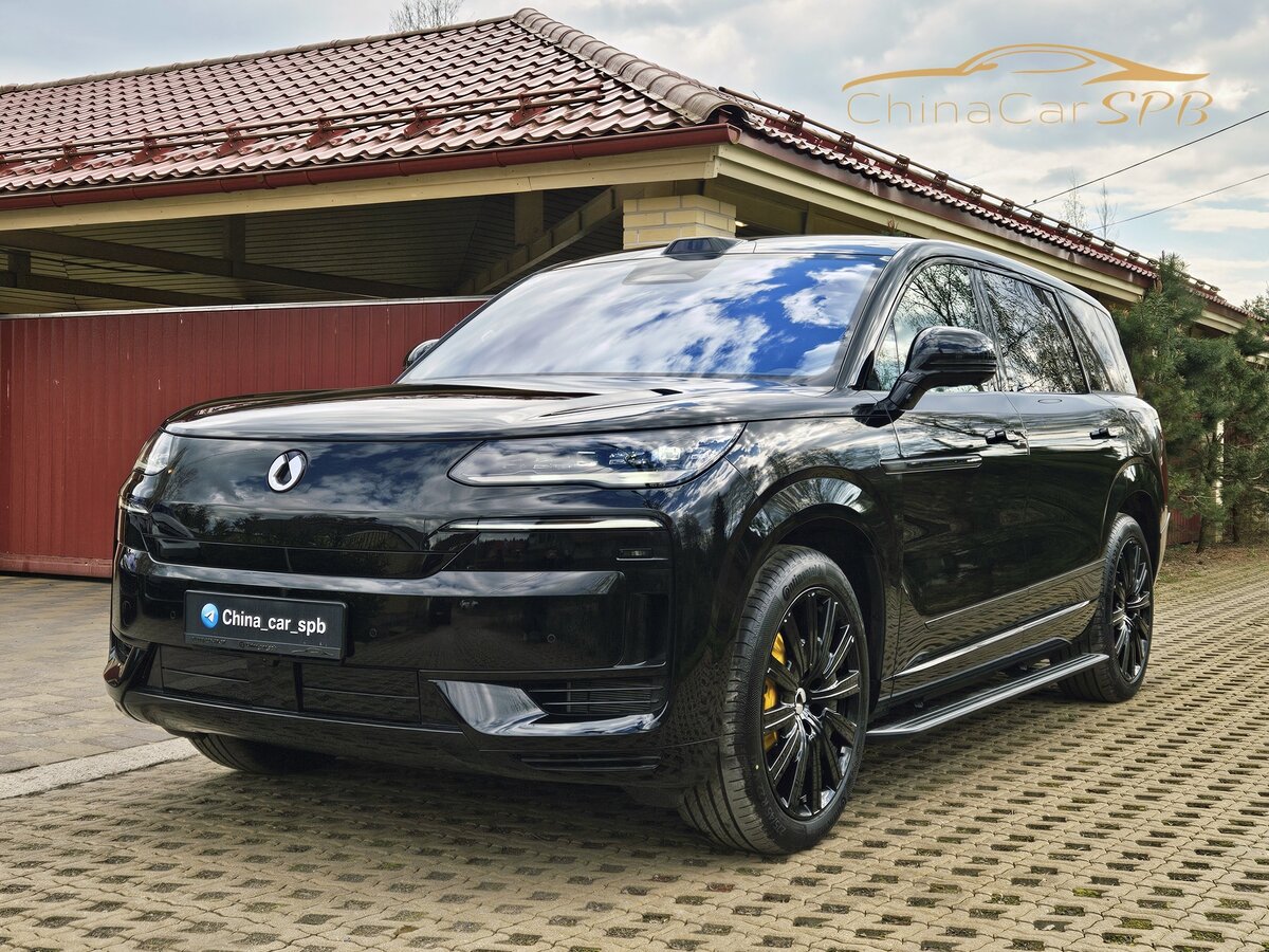 Купить б/у Denza N9 2024-2025 2.0hyb CVT (925 л.с.) 4WD гибрид вариатор в Санкт-Петербурге ...