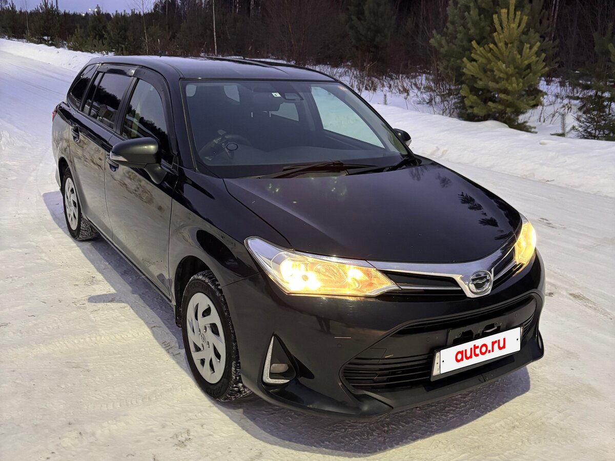 Купить б/у Toyota Corolla XI (E160, E170) Рестайлинг 2 Fielder 1.5 CVT ...