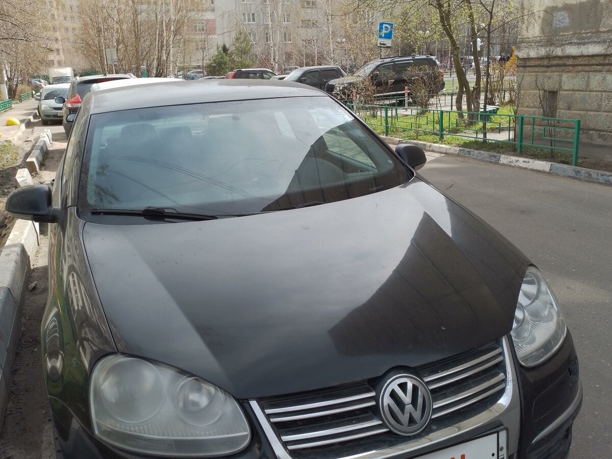 Купить б/у Volkswagen Jetta V 1.6 MT (102 л.с.) бензин механика в ...
