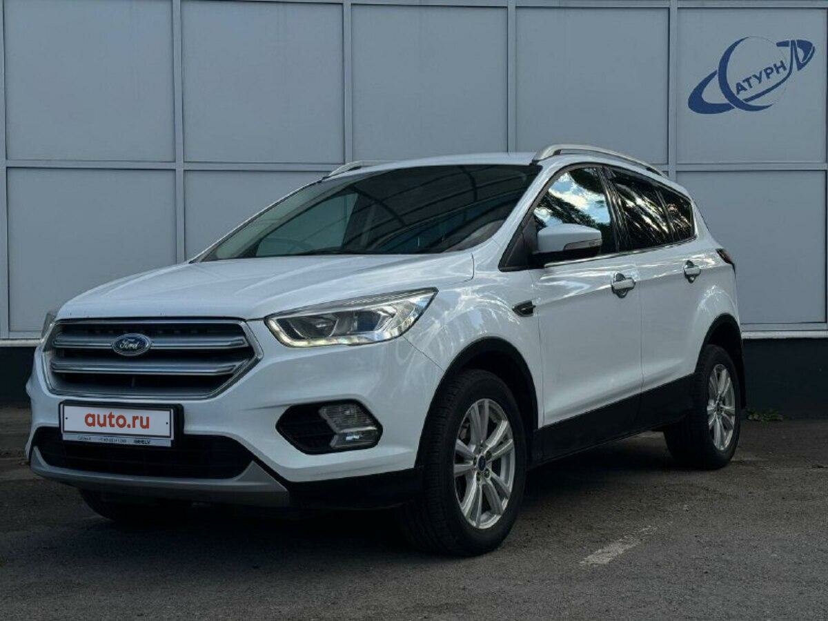 Купить б/у Ford Kuga II Рестайлинг 2.5 AT (150 л.с.) бензин автомат в ...