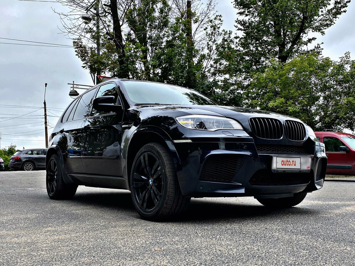 Купить б/у BMW X5 M I (E70) 4.4 AT (555 л.с.) 4WD бензин автомат в Москве: синий БМВ Х5 М I (E70 ...