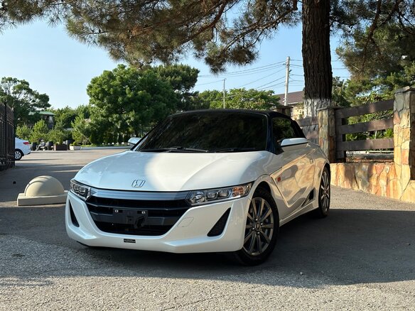 Купить б/у Honda S660 2015-2022 0.7 CVT (64 л.с.) бензин вариатор в Мысхако: белый Хонда С660 ...