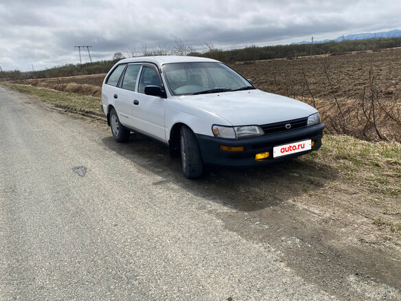 Купить б/у Toyota Corolla VII (E100) 2.2d MT (79 л.с.) 4WD дизель ...