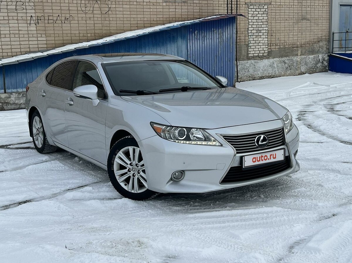 Купить б/у Lexus ES VI 250 2.5 AT (184 л.с.) бензин автомат в Троицке ...