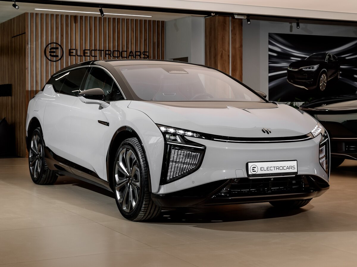 Купить новый HiPhi X 2020-2025 Electro AT (440.0 кВт) 4WD электро автомат в Екатеринбурге ...