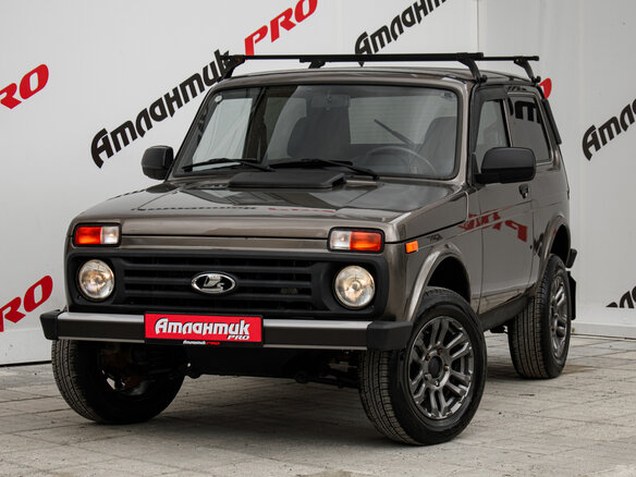 Купить б/у Lada (ВАЗ) 2121 (4x4) I Рестайлинг 1.7 MT (83 л.с.) 4WD бензин механика в ...