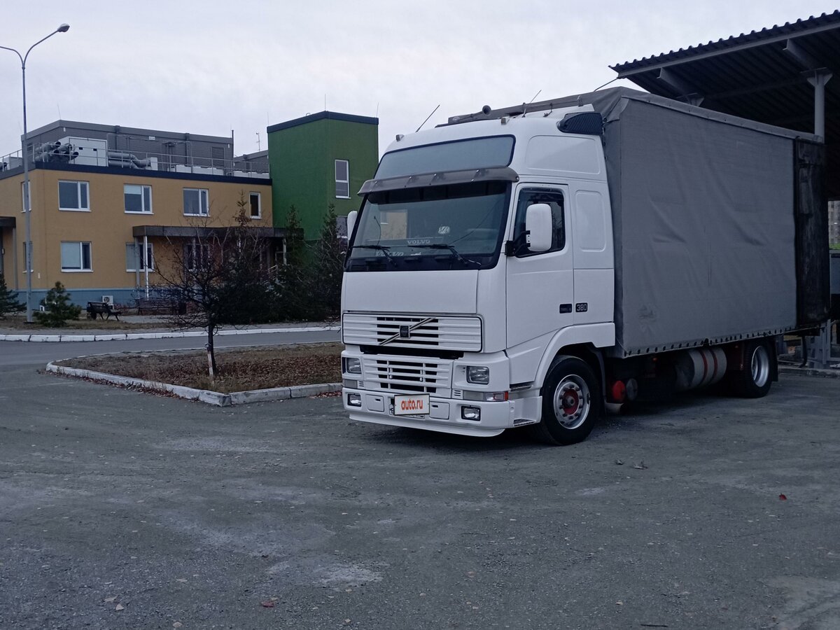 Купить б/у Volvo FH дизель механика в Магнитогорске: белый тент 1997 ...