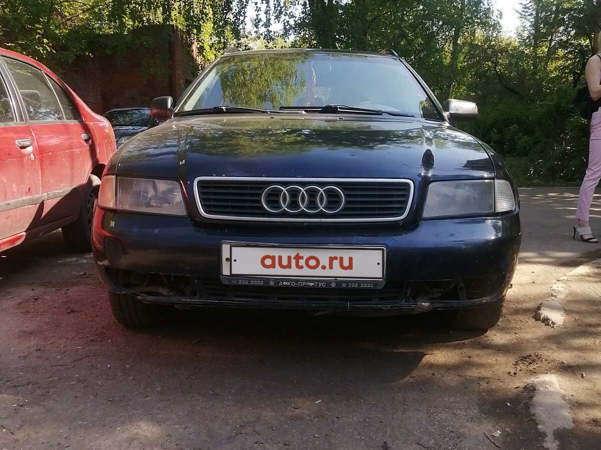 Купить б/у Audi A4 I (B5) 2.4 AT (165 л.с.) бензин автомат в Москве: синий Ауди А4 I (B5 ...