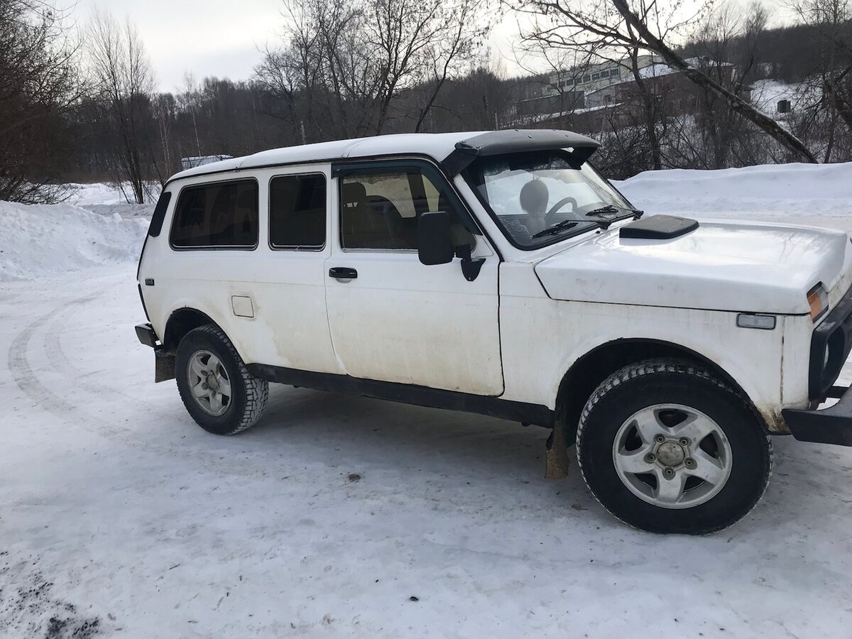 Купить б/у Lada (ВАЗ) 2129 1992-1996 1.7 MT (79 л.с.) 4WD бензин ...