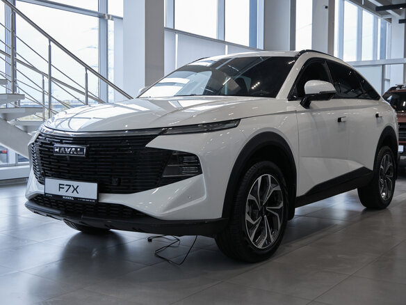 Купить новый Haval F7x II 2.0 AMT (192 л.с.) 4WD бензин робот в Мытищах: белый Хавэйл Ф7х II ...