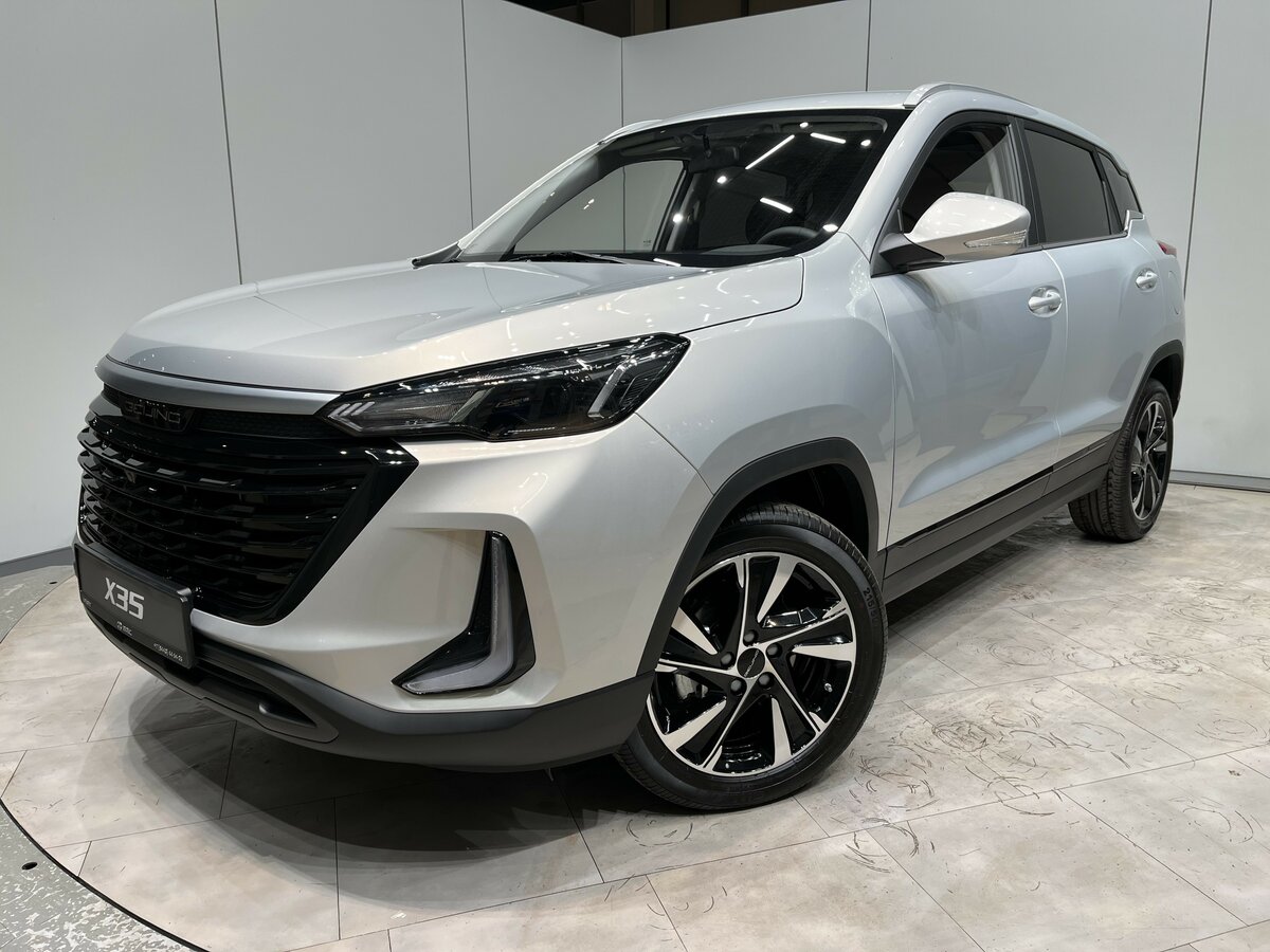 Купить б/у BAIC X35 2019-2025 1.5 CVT (136 л.с.) бензин вариатор в Волжском: серебристый БАИК ...