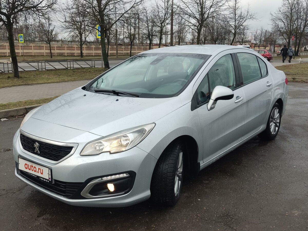 Купить б/у Peugeot 408 I Рестайлинг 1.6d MT (114 л.с.) дизель механика в Королёве: серебристый ...