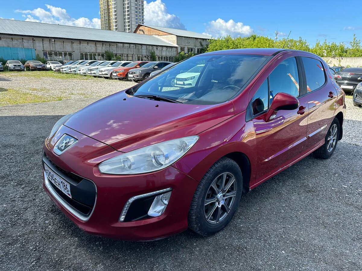 Купить б/у Peugeot 308 I Рестайлинг 1.6 AT (120 л.с.) бензин автомат в ...