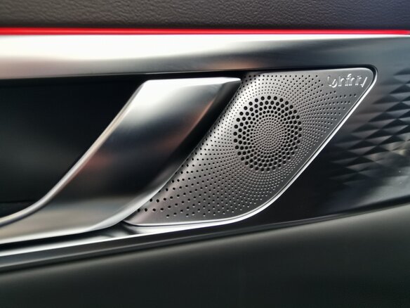 Купить новый Wey 05 2023-2025 2.0hyb AMT (421 л.с.) 4WD гибрид робот в ...