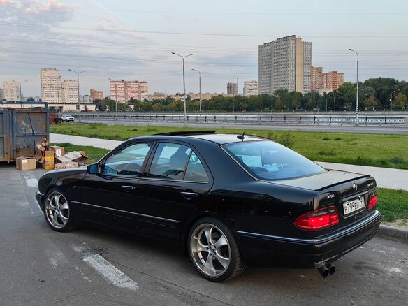 Купить б/у Mercedes-Benz E-Класс AMG II (W210, S210) 55 AMG 5.4 AT (354 ...