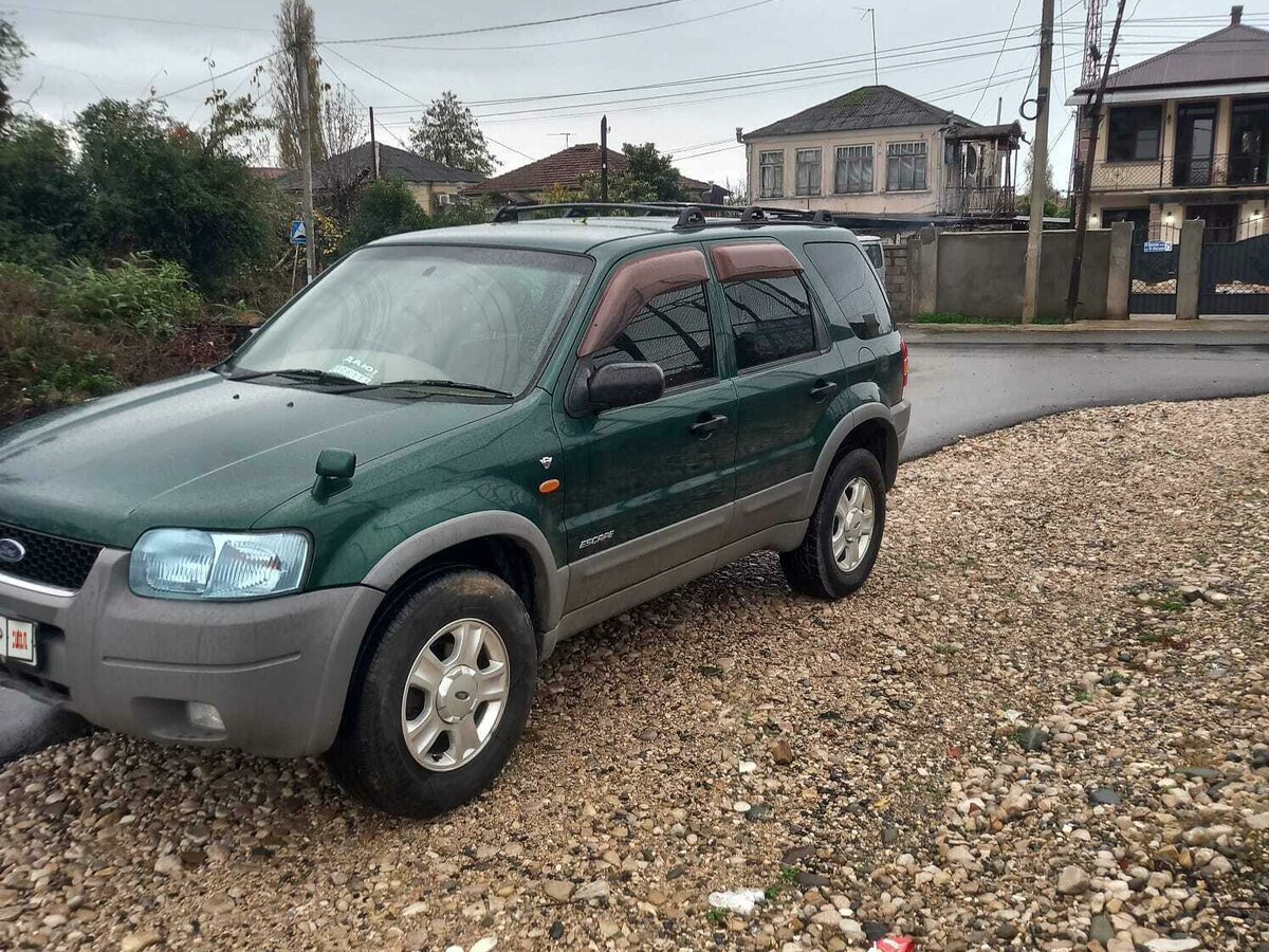 Купить б/у Ford Escape I 3.0 AT (203 л.с.) бензин автомат в Черкесске ...