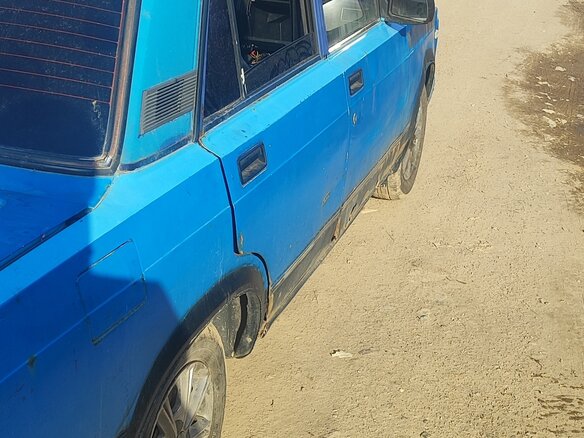 Купить б/у Lada (ВАЗ) 2107 1982-2012 1.6 MT (74 л.с.) бензин механика в Электростали: голубой ...