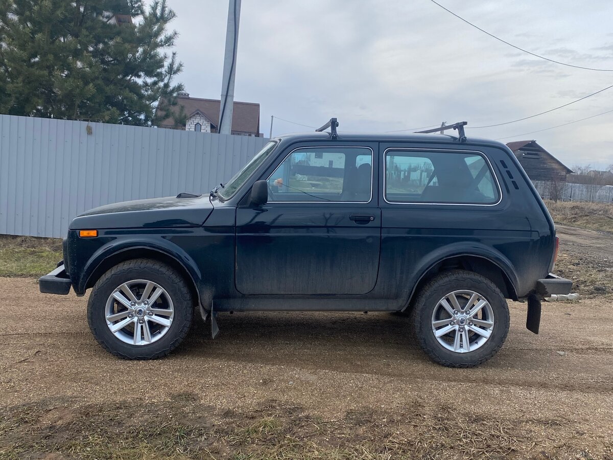 Купить б/у Lada (ВАЗ) 2121 (4x4) I Рестайлинг 1.7 MT (83 л.с.) 4WD бензин механика в Угличе ...