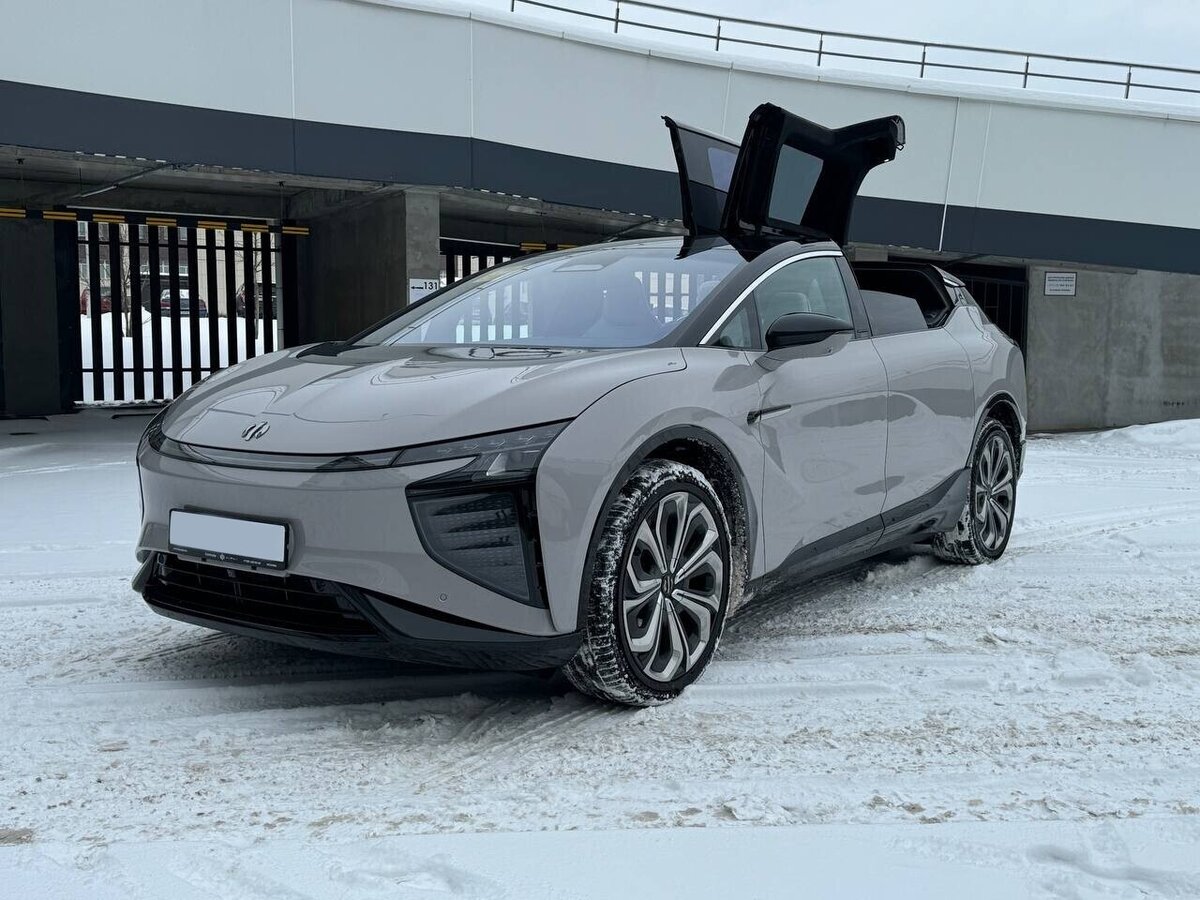 Купить б/у HiPhi X 2020-2025 Electro AT (440.0 кВт) 4WD электро автомат во Владивостоке: серый ...