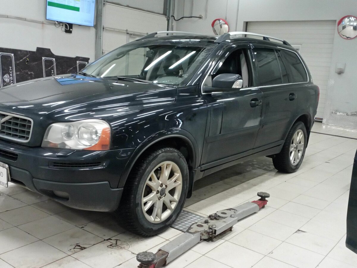 Купить б/у Volvo XC90 I Рестайлинг 5 Geartronic 2.5 AT (210 л.с.) 4WD бензин автомат в Муринском ...