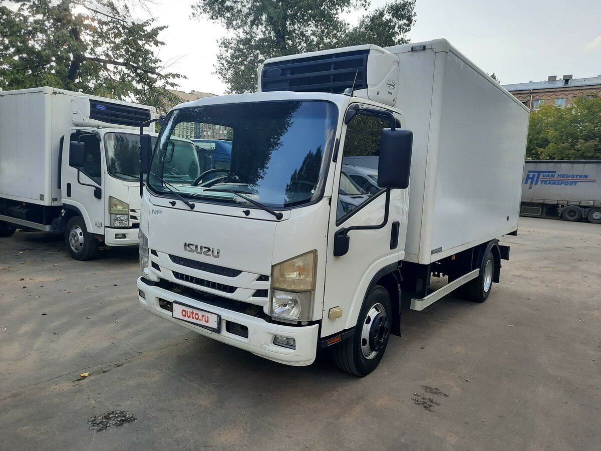 Купить б/у Isuzu Elf (N-series) дизель механика в Москве: белый рефрижератор 2019 года на Авто ...