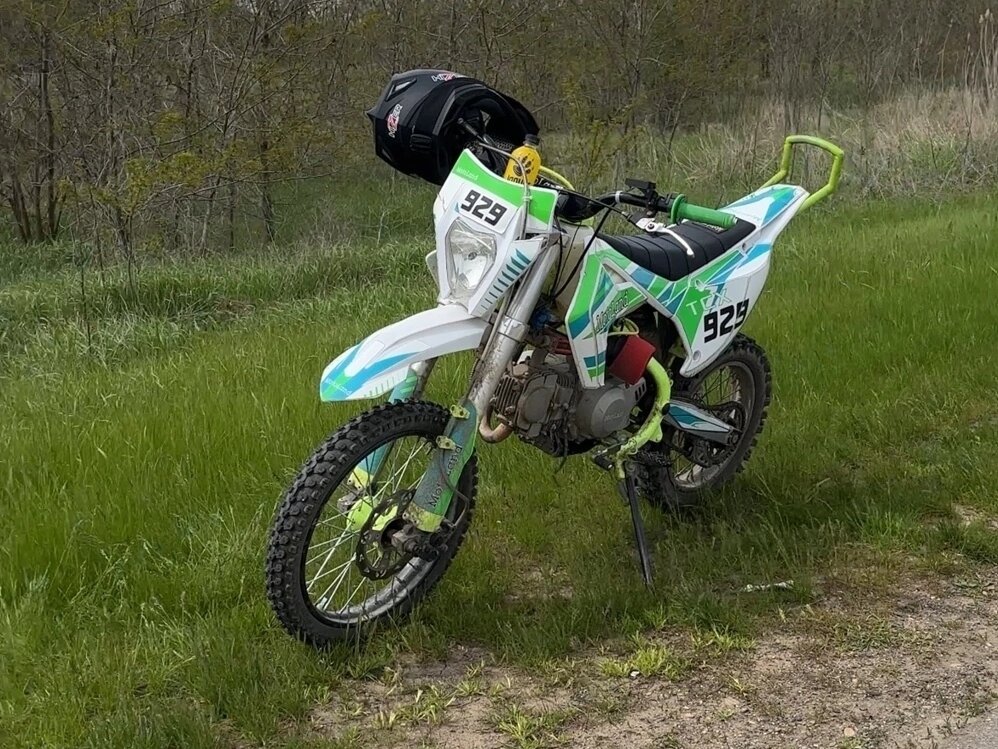 Купить б/у Motoland TCX125 карбюратор 4 передачи в Ставрополе: зелёный ...