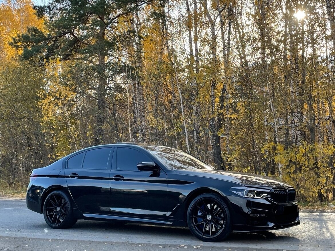 Купить б/у BMW 5 серии VII (G30/G31) 540i xDrive 3.0 AT (340 л.с.) 4WD бензин автомат в Тюмени ...