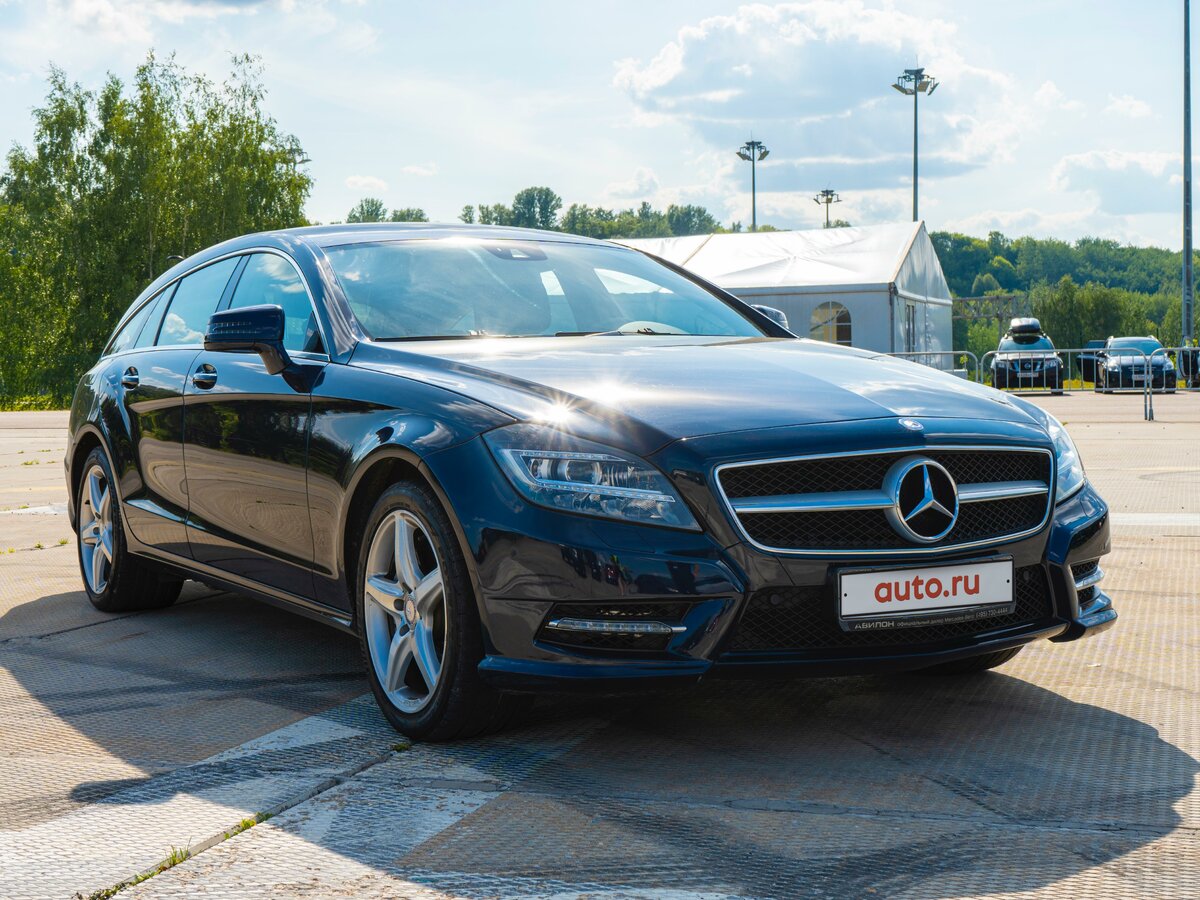 Купить б/у Mercedes-Benz CLS II (C218) 350 3.5 AT (306 л.с.) бензин автомат в Москве: синий ...