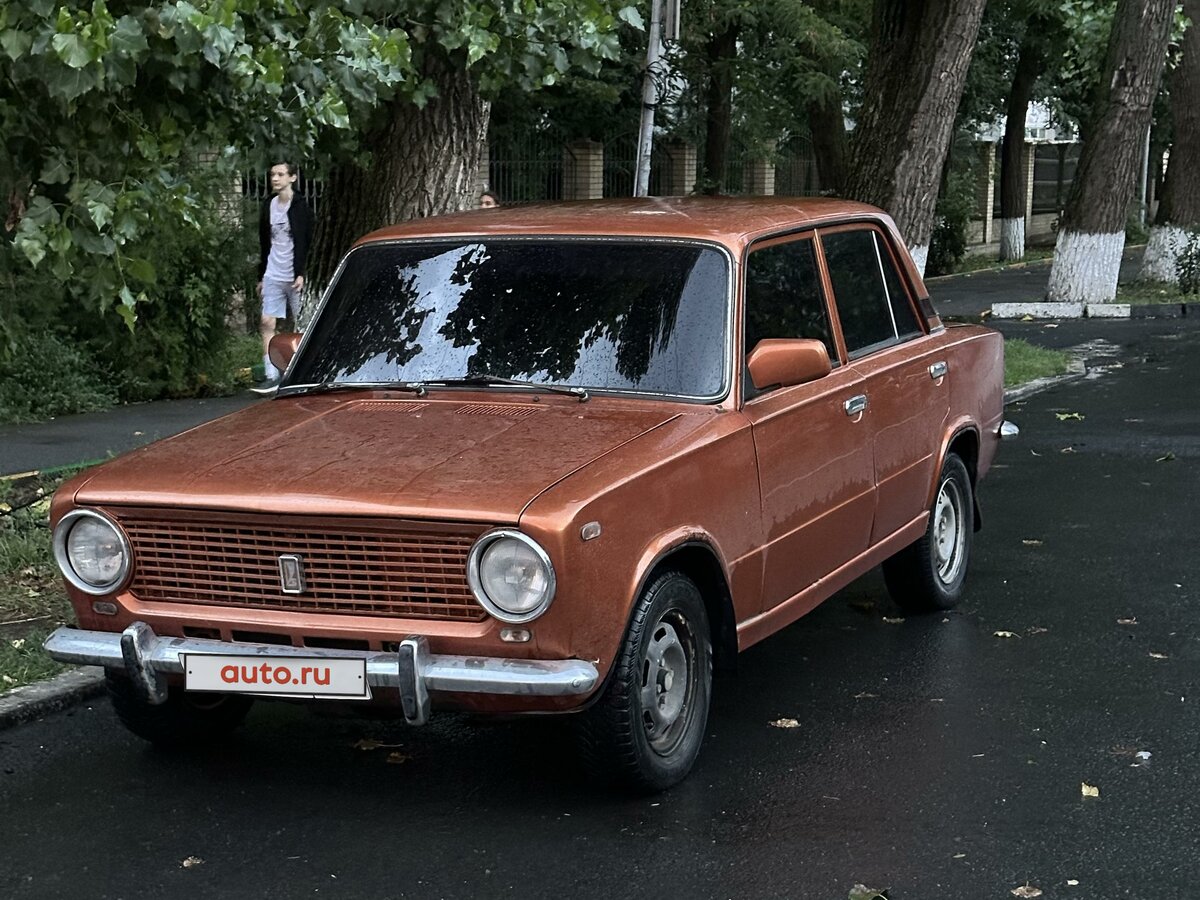 Купить б/у Lada (ВАЗ) 2101 1970-1988 1.2 MT (64 л.с.) бензин механика в Батайске: оранжевый Лада ...
