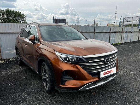 Купить б/у GAC GS5 I 1.5 AT (137 л.с.) бензин автомат в Москве: коричневый ГАК ГС5 I внедорожник ...