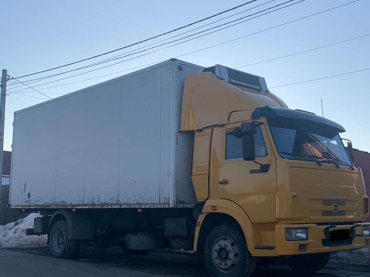 Купить б/у КамАЗ 4308 дизель механика в Пензе: жёлтый рефрижератор 2012 года на Авто.ру ID ...