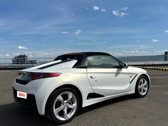 Купить б/у Honda S660 2015-2022 0.7 CVT (64 л.с.) бензин вариатор в Красноярске: белый Хонда ...