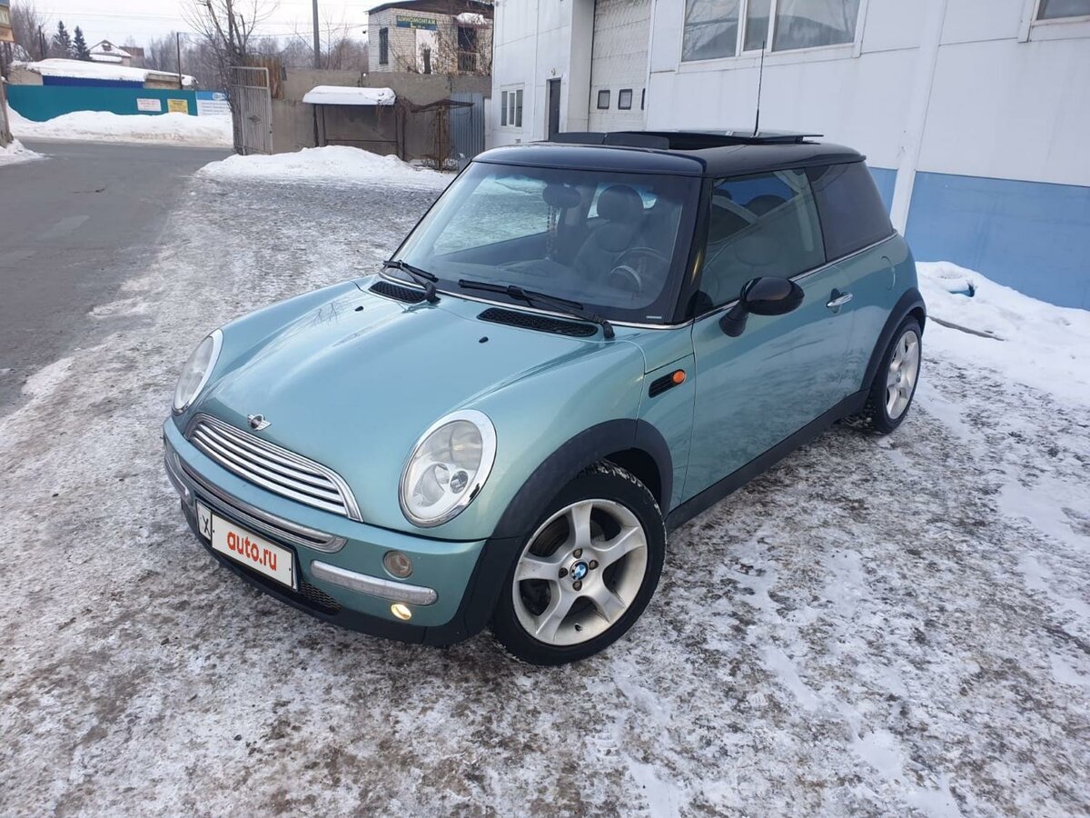 Купить б/у MINI Hatch I (R50) Cooper 1.6 CVT (116 л.с.) бензин вариатор ...