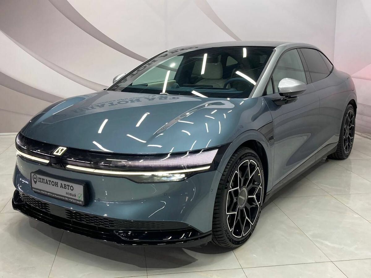 Купить новый Zeekr 007 2023-2025 616 Electro AT (475.0 кВт) 4WD электро ...