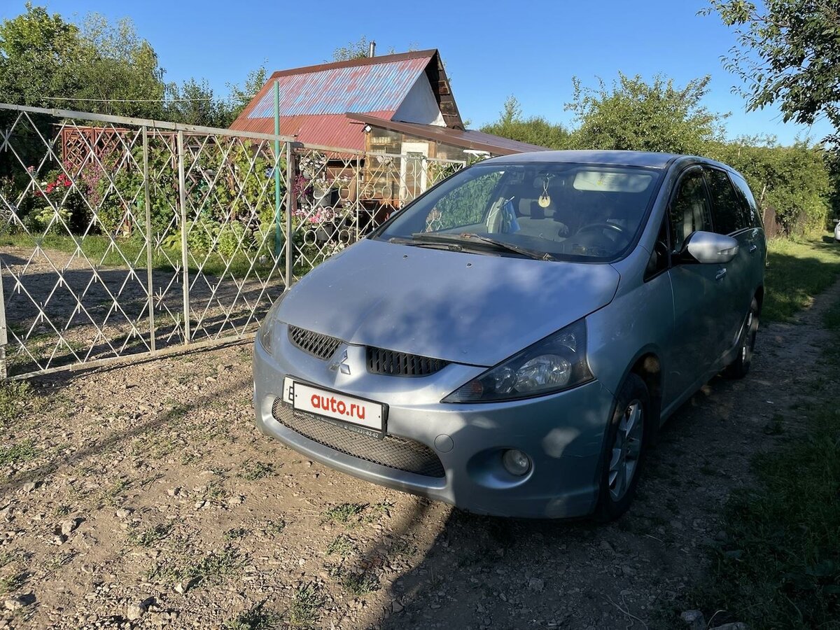 Купить б/у Mitsubishi Grandis 2003-2011 2.4 MT (165 л.с.) бензин ...