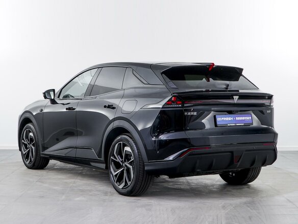 Купить б/у Changan Deepal S07 (S7) I Рестайлинг 31.73 kWh 1.5hyb AT (238 л.с.) гибрид автомат в ...