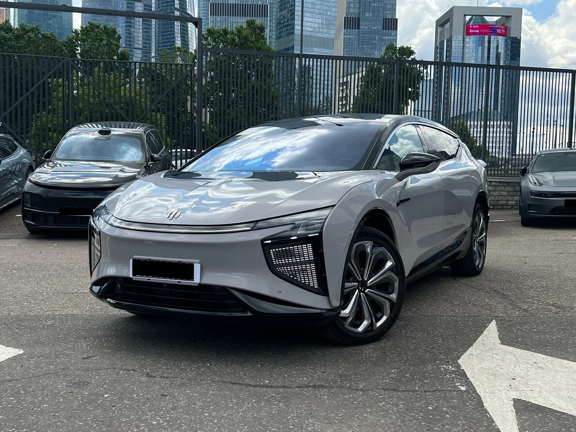 Купить б/у HiPhi X 2020-2024 Electro AT (440.0 кВт) 4WD электро автомат в Екатеринбурге ...