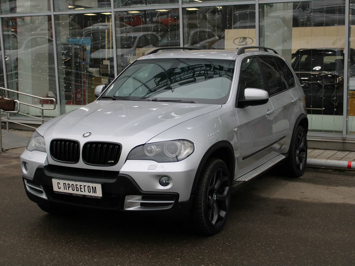 Купить б/у BMW X5 II (E70) 30d 3.0d AT (235 л.с.) 4WD дизель автомат в Москве: серебристый БМВ ...