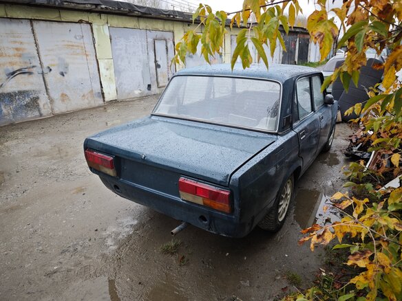 Купить б/у Lada (ВАЗ) 2107 1982-2012 1.6 MT (75 л.с.) бензин механика в Екатеринбурге: зелёный ...