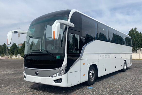 Купить новый Yutong ZK6128H газ механика в Москве: белый 2024 года по ...