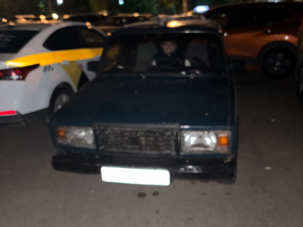 Купить б/у Lada (ВАЗ) 2107 1982-2012 1.6 MT (75 л.с.) бензин механика в Москве: зелёный Лада ...