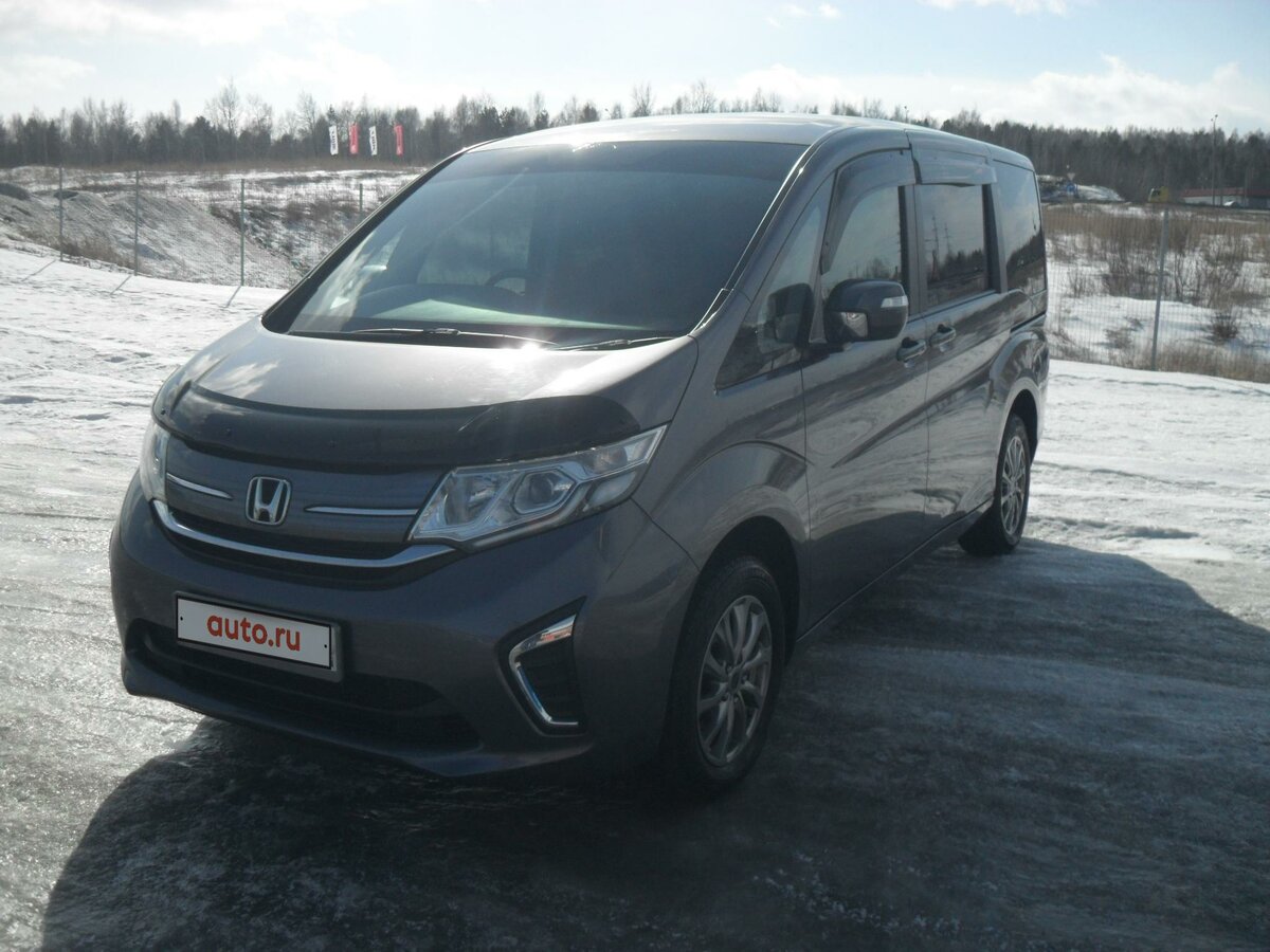 Купить б/у Honda Stepwgn V 1.5 CVT (150 л.с.) 4WD бензин вариатор в ...